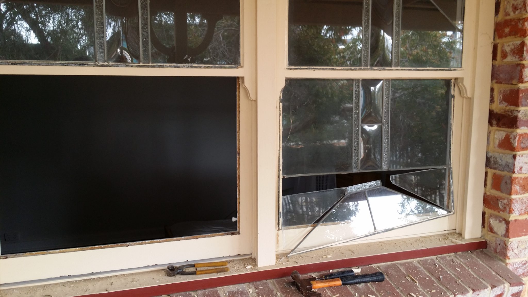 Glass Perth – Glass Suppliers & Glaziers Perth, Glass Repairs Perth, Glass Replacement Perth, WA.